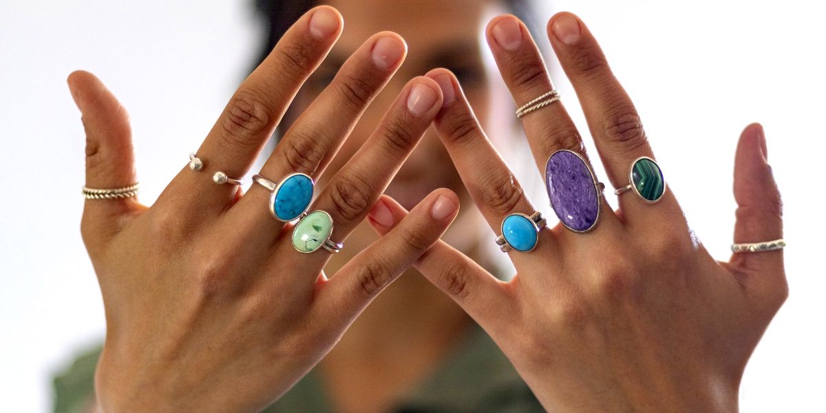 Hands Full of Rings: Rules for Styling & Choosing Jewelry