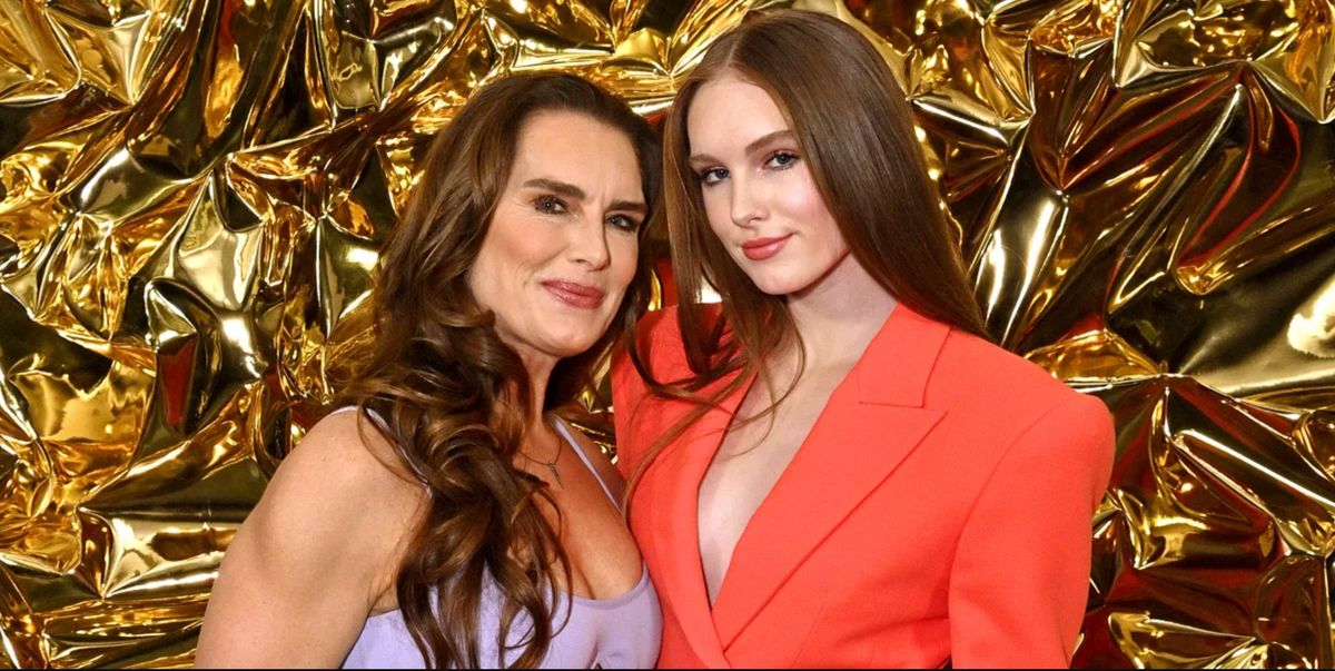 Brooke Shields' Daughter Grier Has 'Her Father's Eyes' & Is a 'Goddess ...