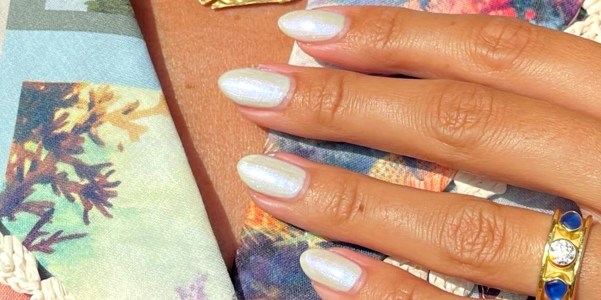Pearl Nails: Transform Your Nails into Pearlescent Masterpieces